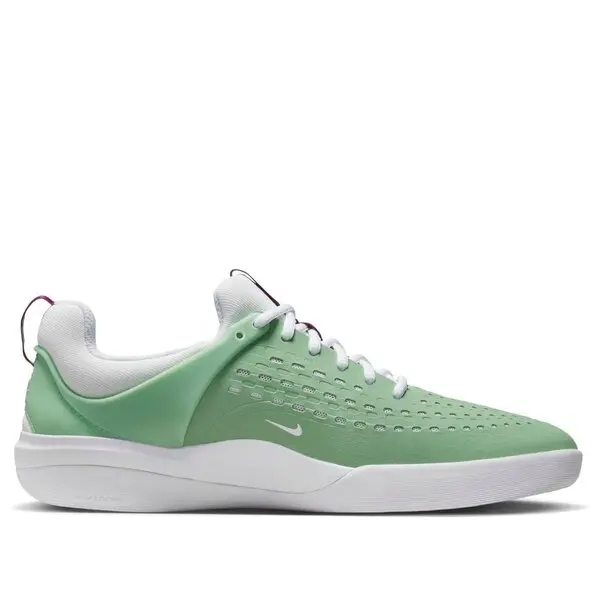 Nike Nyjah 3 Sb "enamel