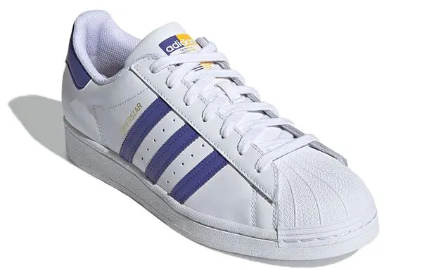 Adidas Superstar Sneakers