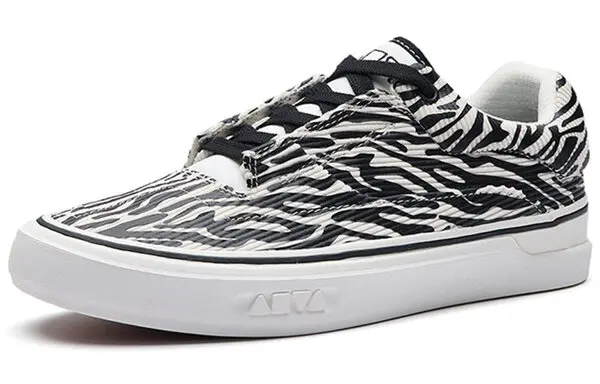 ANTA Md Skate Shoes