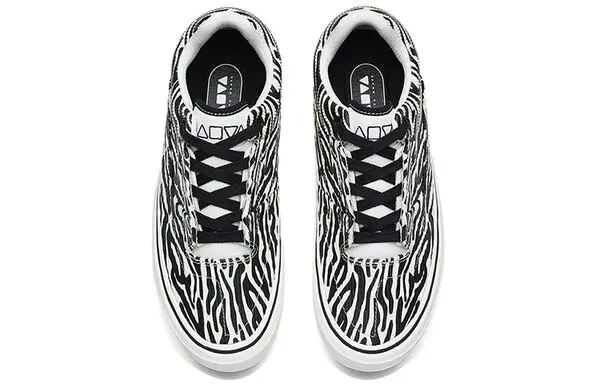 ANTA Md Skate Shoes