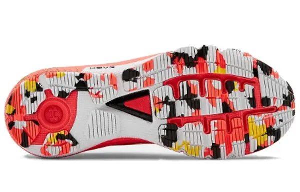 Under Armour Hovr Machina "upstream Camo" Athletic Shoes - Red