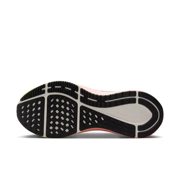 Nike Structure 25 Sneakers - White/bright Crimson/volt