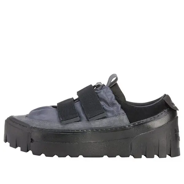 Onitsuka Tiger Slip-on Sneakers - Grey/black