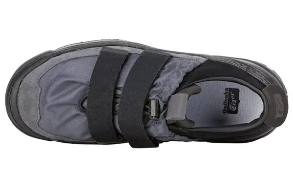 Onitsuka Tiger Slip-on Sneakers