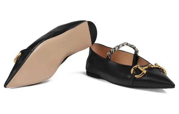 Gucci Leather Ballet Flat With Horsebit Detailing