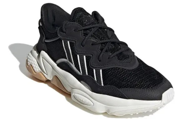 Adidas Ozweego Sneakers - Black/white