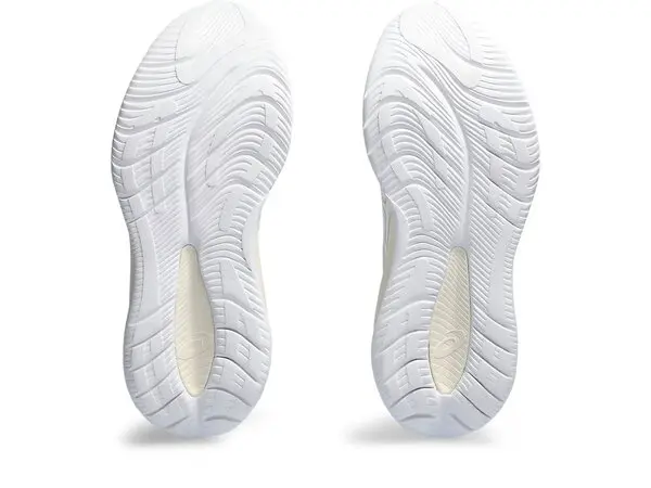 Asics Gel-cumulus 26 Athletic Sneakers - White