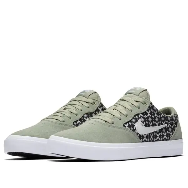 Nike Chron Solarsoft Premium Sneakers - Green