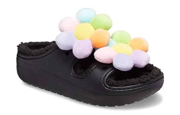 CROCS Classic Cozy Daisy Clogs