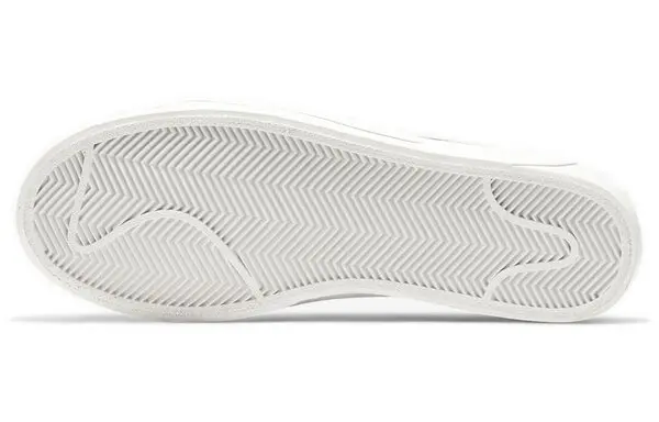 Nike Blazer Slip Sneakers - White