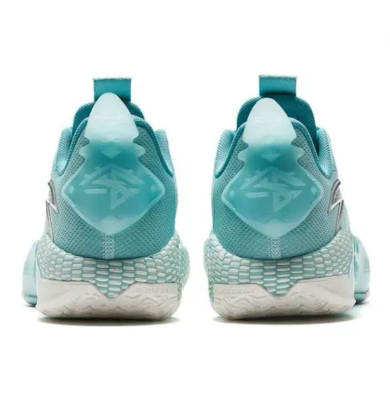 ANTA Shock Wave 5 Team Basketball Shoes - White/blue