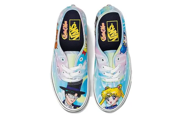 VANS Sailor Moon X Authentic "pretty Guardian & Tuxedo Mask" Sneakers
