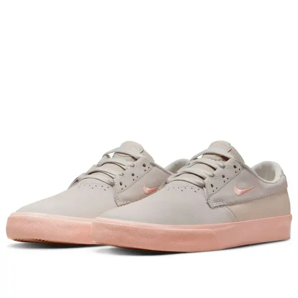 Nike Shane Low Top Sneakers