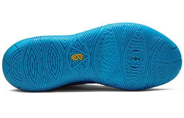 Nike Concepts X Kyrie 5 "orion's Belt" Basketball Sneakers - Blue