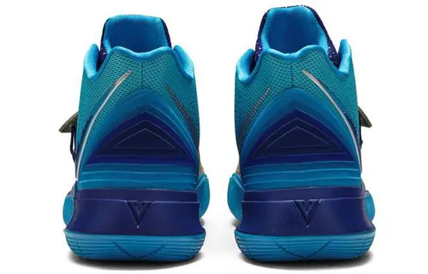 Nike Concepts X Kyrie 5 "orion's Belt" Basketball Sneakers - Blue
