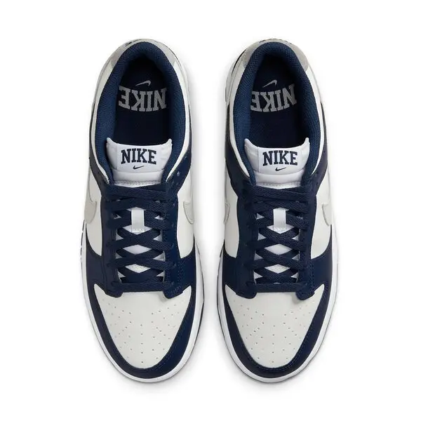 Nike Dunk Low Sneakers