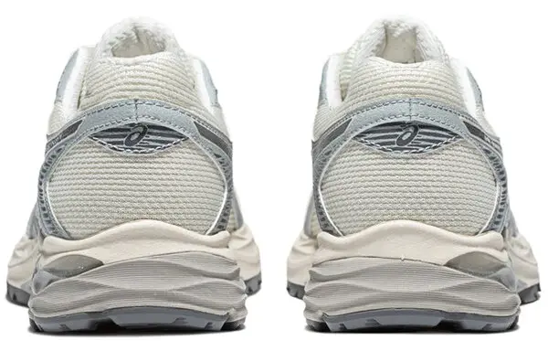 Asics Gel-flux 4 Athletic Sneakers - White/grey