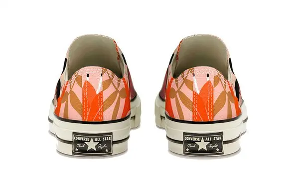 CONVERSE Chuck 70 Low Top Floral Print Sneakers - Pink/black
