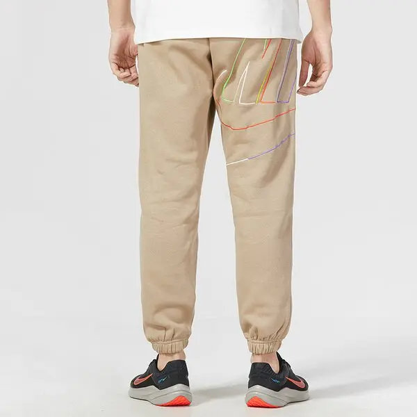 Nike Club Fleece+ Sweatpants