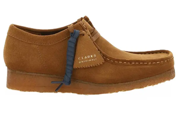 Clarks Wallabee "cola" Suede Chukka Boots