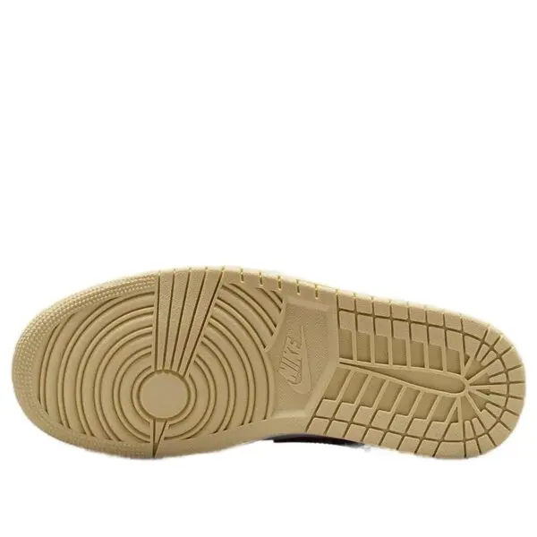 JORDAN 1 Low Se Sneakers - Team Gold/red