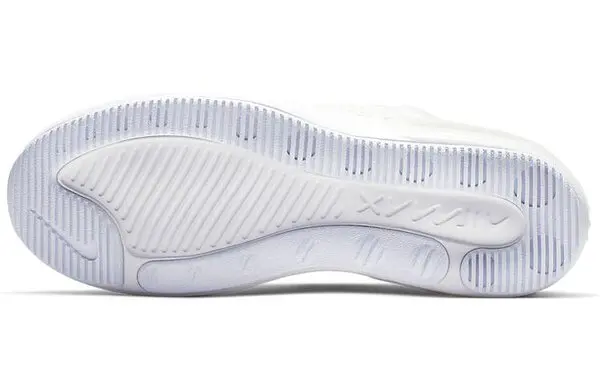 Nike Max Dia Se Athletic Sneakers - White