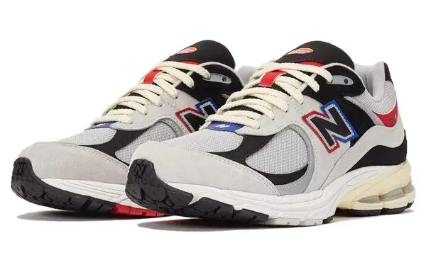 NEW BALANCE X Dtlr 2002r "lovers Only" Sneakers - Black/grey