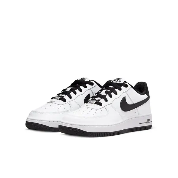 Nike Force 1 '06 Low Top Sneakers - White/black