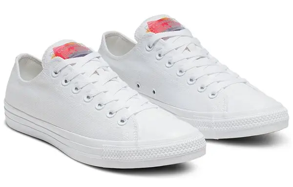 CONVERSE Chuck Taylor All Star Low Top Sneakers