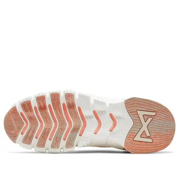 Nike Free Metcon 4 Athletic Sneakers - Pink