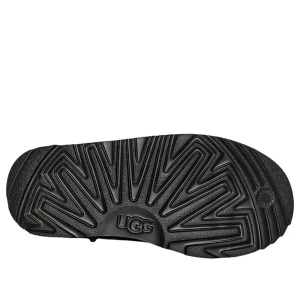UGG Classic Ultra Stretch Cuff Slipper