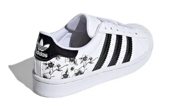 Adidas Originals Superstar Sneakers - White/black