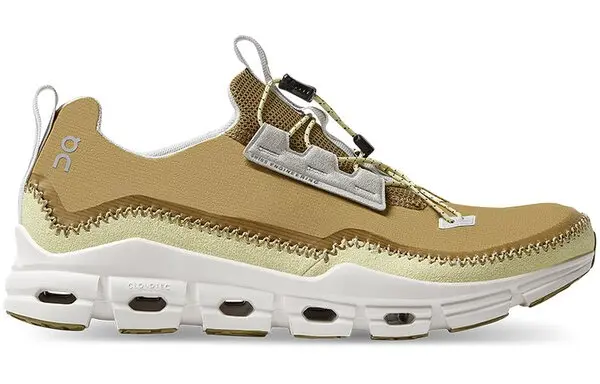 On Cloudaway Sneakers - Bronze/white