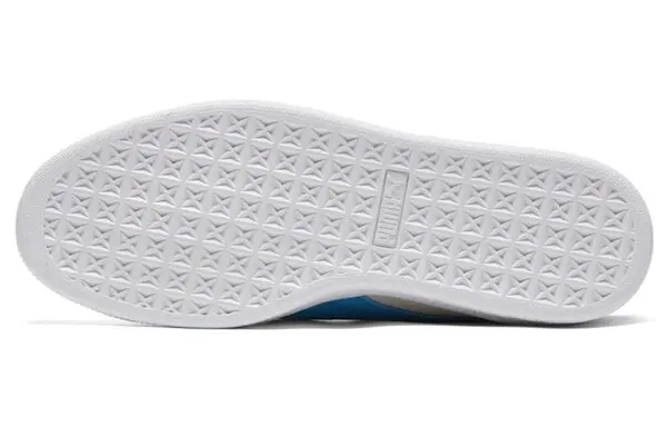 PUMA Suede Classic 21 Low Top Sneakers - White/blue