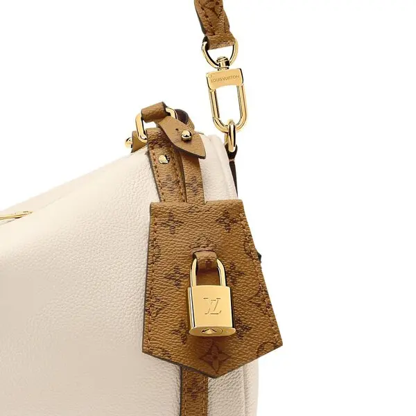 LOUIS VUITTON 26 Express Pm Bag - Vanille