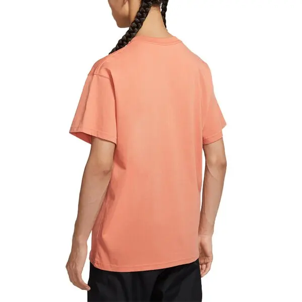 Nike Pocket Skateboard Short Sleeve Tee