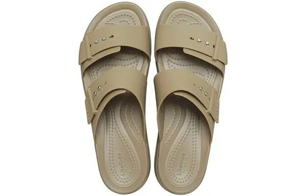 CROCS Brooklyn Low Wedge Sandal