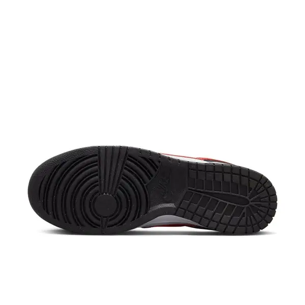 Nike Dunk Low Sneakers