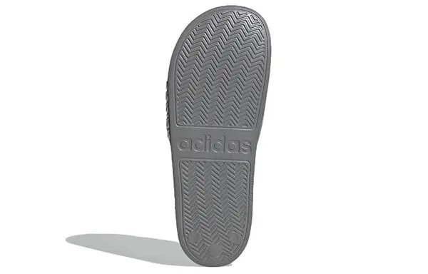 Adidas Adilette Slides