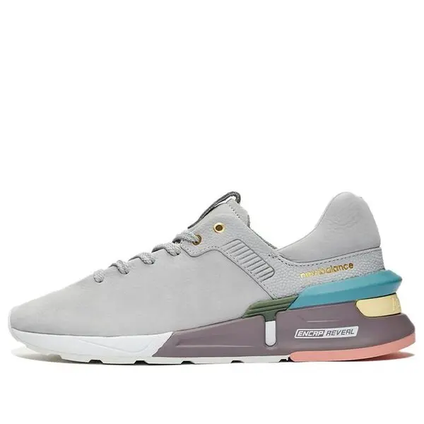 NEW BALANCE 997s Suede Sneakers - Grey