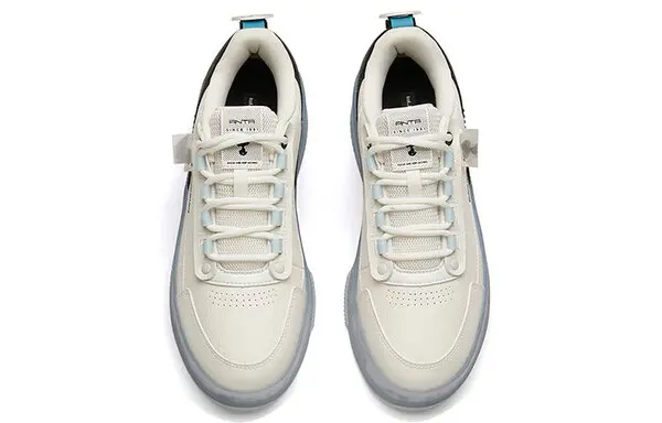 ANTA X Snoopy Skateboarding Sneakers
