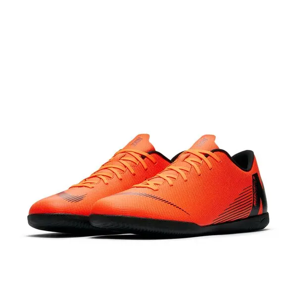 Nike Mercurial Vapor 12 Club Ic Sneakers