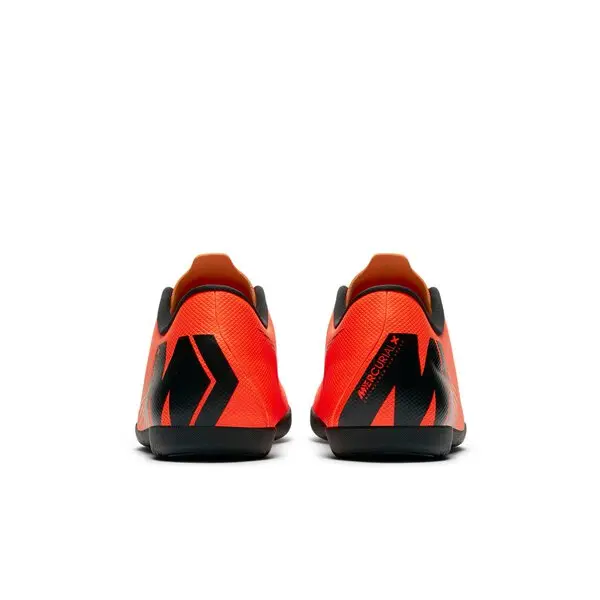 Nike Mercurial Vapor 12 Club Ic Sneakers - Black/orange