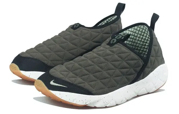 Nike Moc 3.0 Slip-on Sneakers - Green