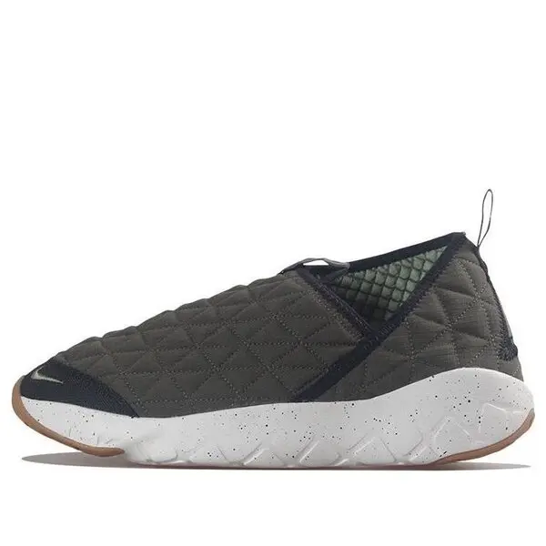Nike Moc 3.0 Slip-on Sneakers - Green