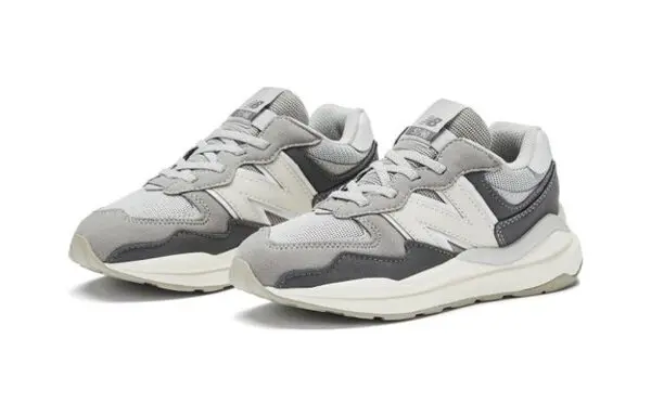NEW BALANCE 57/40 "grey White" Retro Low Top Sneakers - Gray/white