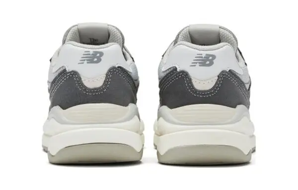NEW BALANCE 57/40 "grey White" Retro Low Top Sneakers - Gray/white