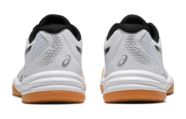 Asics Upcourt 5 Sneakers