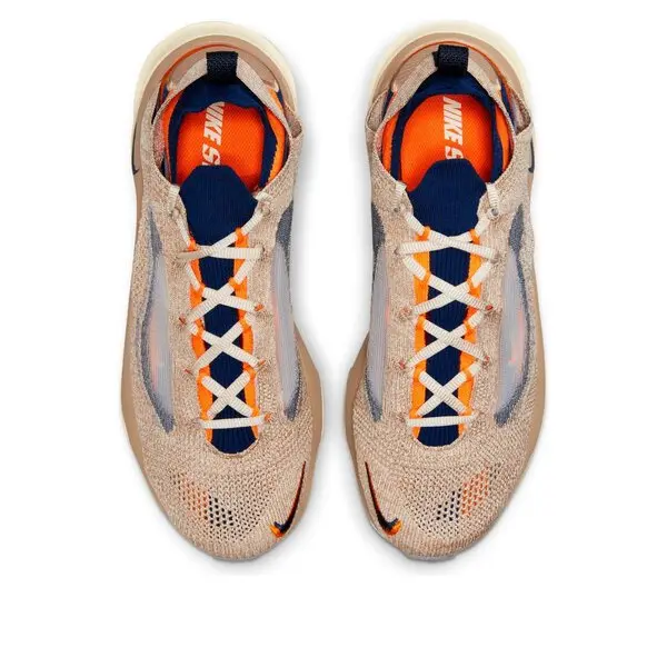 Nike Spark Flyknit Low Top Sneakers - Gray