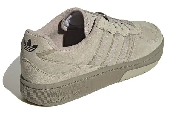 Adidas Originals Courtic Low Top Sneakers